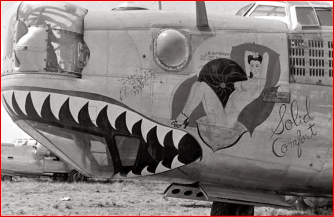 World War II in Pictures: World War II Plane Nose Art