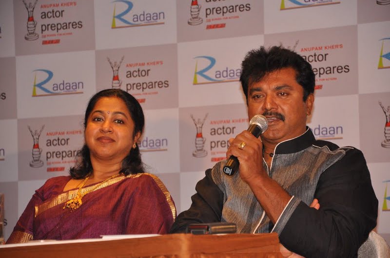 Entire Cinema Gallery - Movie Posters, Movie Gallery, Movie Stills ...