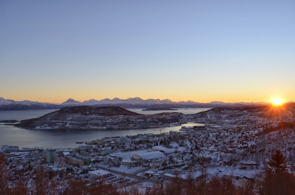 From North to South: WELCOME TO HARSTAD