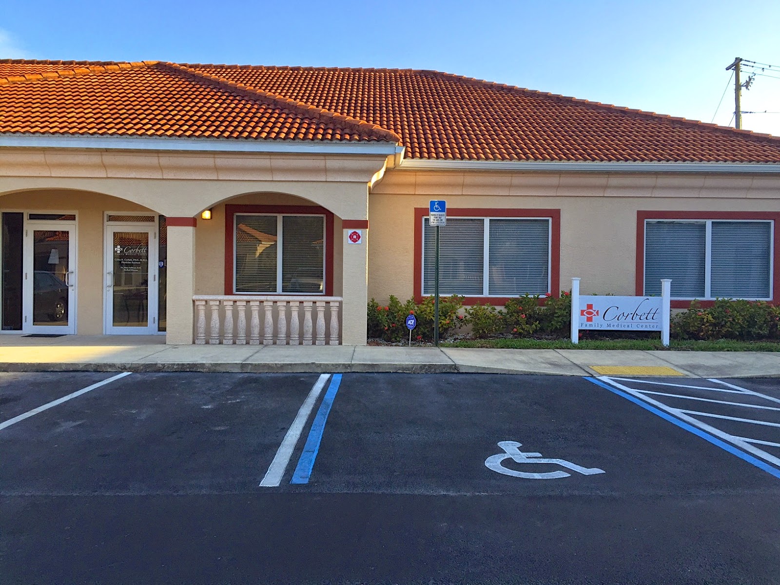 The Crandall Post: Corbett Family Medical Center - Open for Business