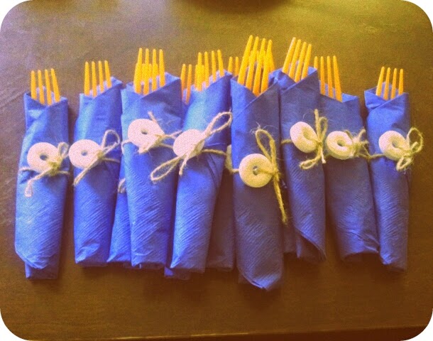 {DIY} Nautical Napkin Wraps