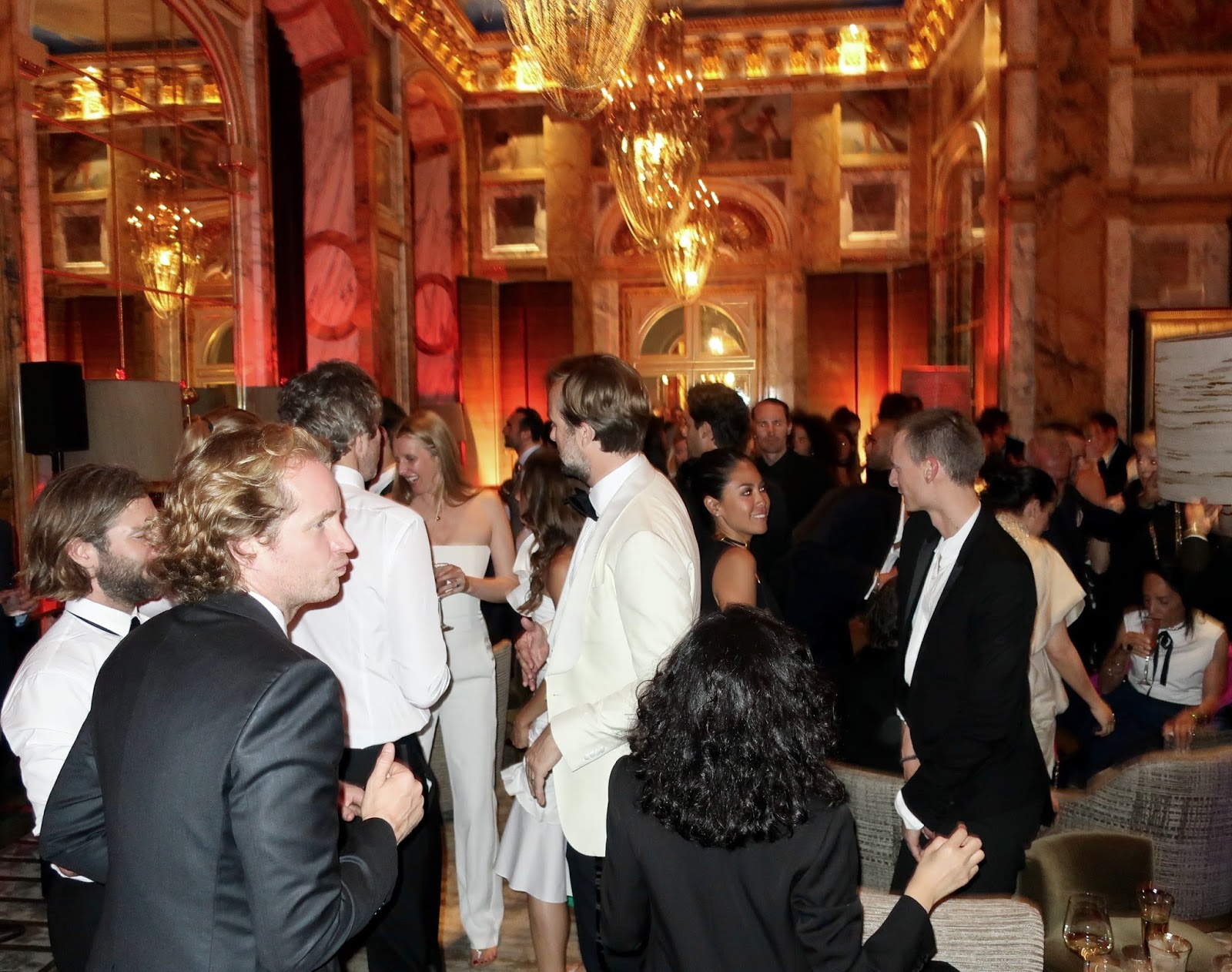 INTERNATIONAL LUXURY CONSULTING: HOTEL De CRILLON ...A ROSEWOOD HOTELS ...