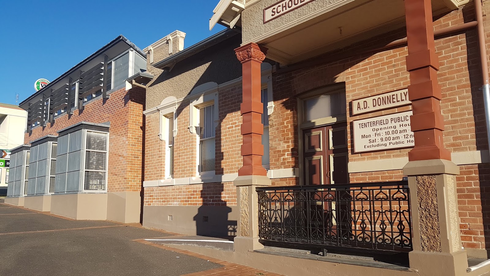 Sayer's Sojourn: Tenterfield, N.S.W