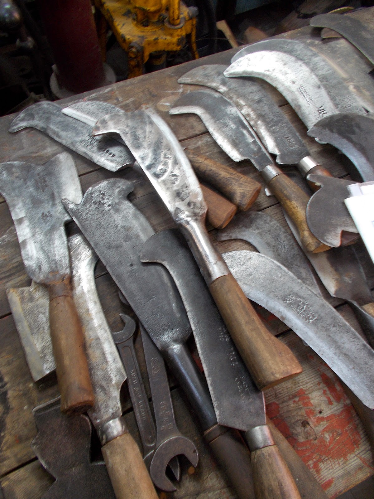 Ubique: Medieval Bills