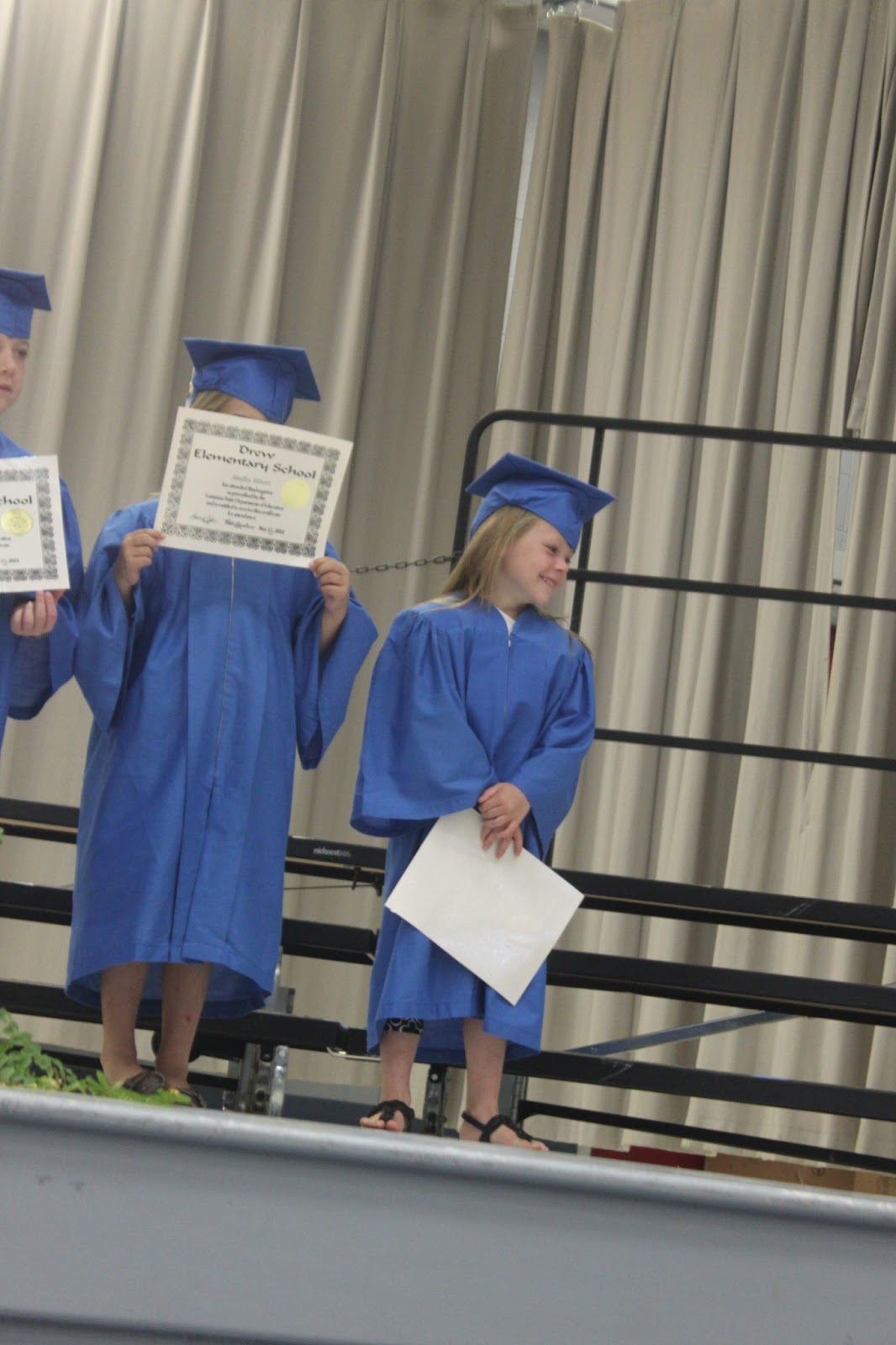 Mojoy: Ellie's Kindergarten graduation