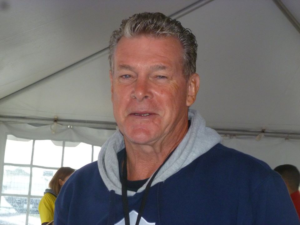 Hockey Then & Now: ON THE SCENE