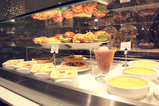 frashion: The Little Prince sweet shop... / Poslastičarnica Mali princ