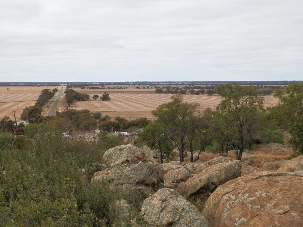 Amazing Australian Adventures!: World Mountaineering Exclusive! Mt ...