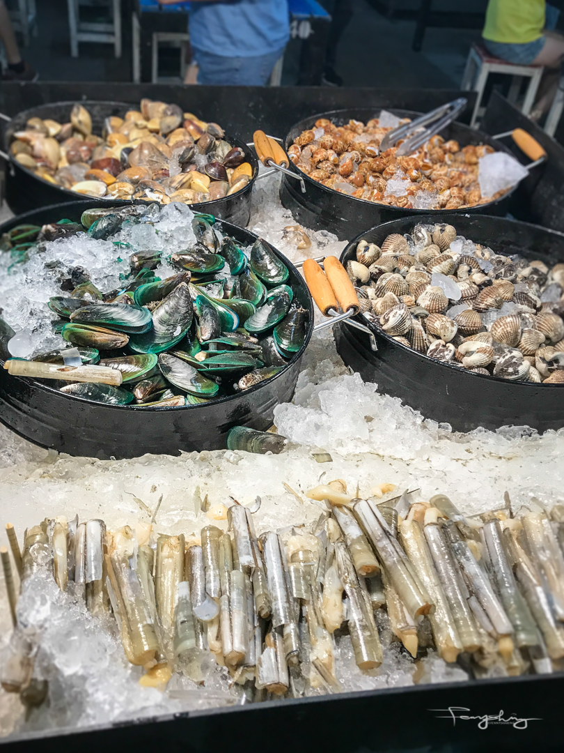 【Mangkorn/Mungkorn Seafood @ Bangkok】吃到饱炭烧自助海鲜餐 - FENNYSHARING