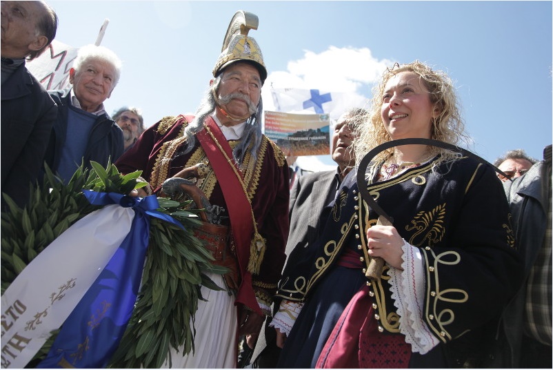 επι-δεξιος (ψάλτης): Οι Μανιάτες υπερασπίζονται την πατρώα γη από το ...