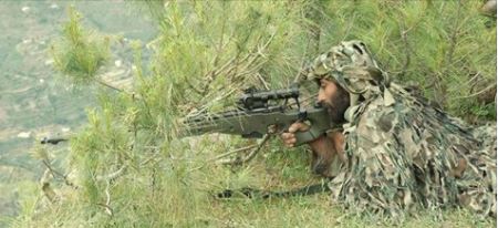 BREAKING: Pakistani Sniper takes out Indian Army soldier at LOC - SSG ...