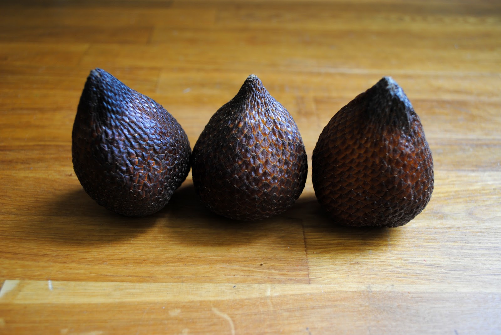 Singapore Wild City: Feel fruit to taste # 04 The Snake Fruit