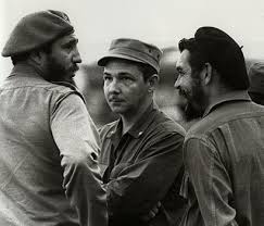 El Blog de Edu: A Fidel y Raúl nadie le escamotea su lugar en la historia.