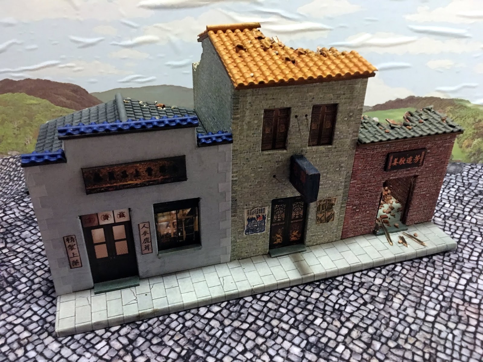 Major Thomas Foolery's War Room: Battle Damaged Hutong Shops in 28mm