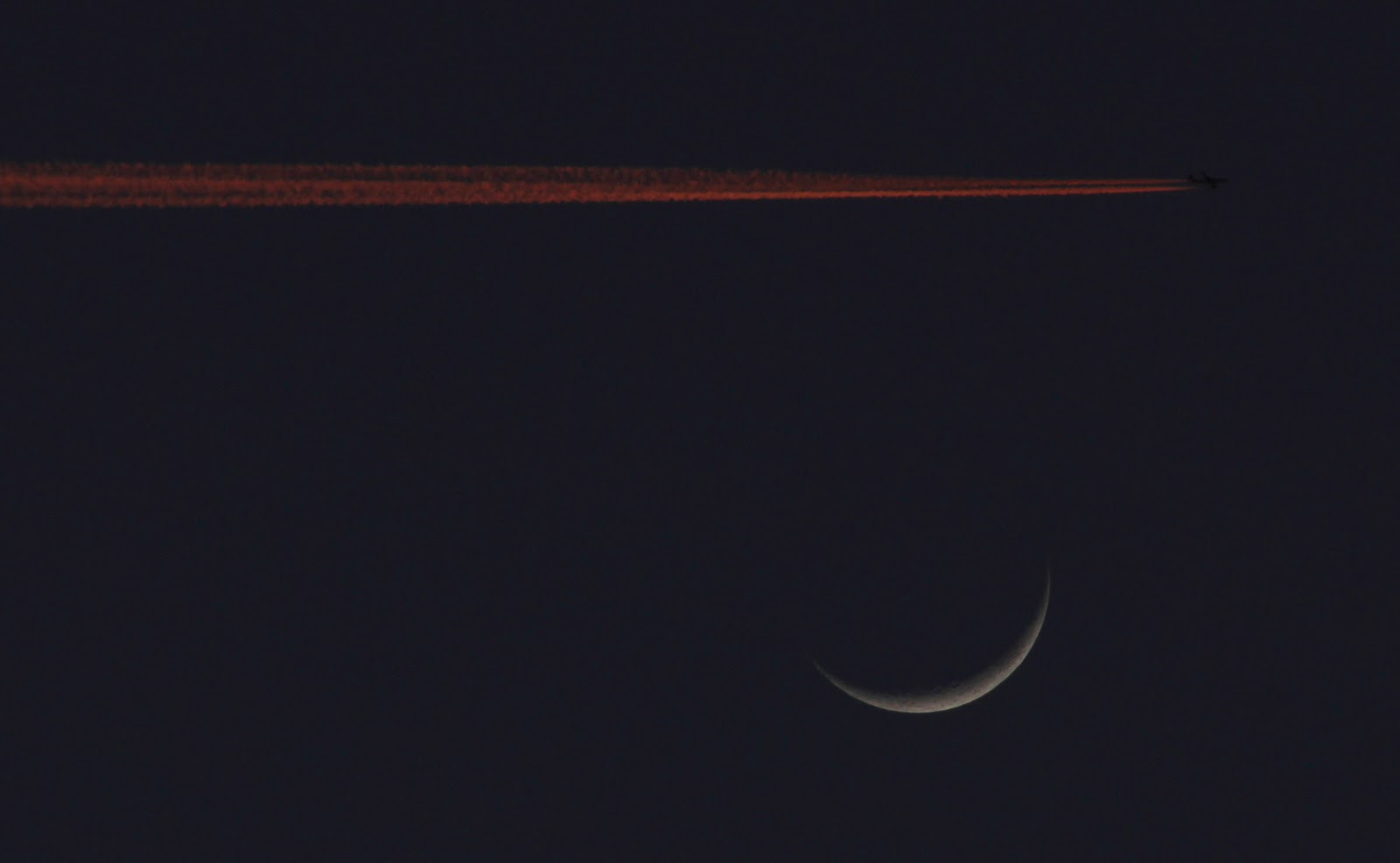 Crescent Moon and Crescent Venus at Sunset [Stellar Neophyte Astronomy ...