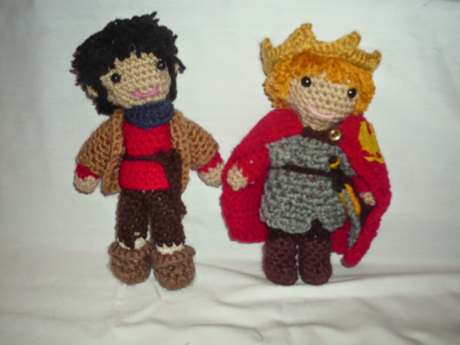 Traveling home: Free Merlin and Arthur Crochet patterns!!!