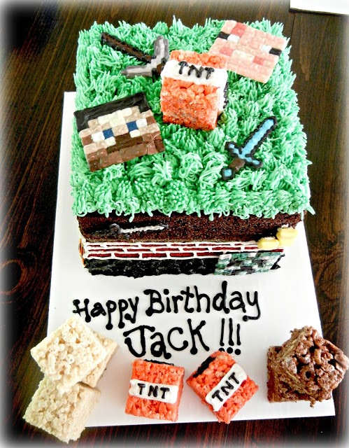 Sugar Swings! Serve Some: Minecraft Creeper Cake and Character Peeps Pops