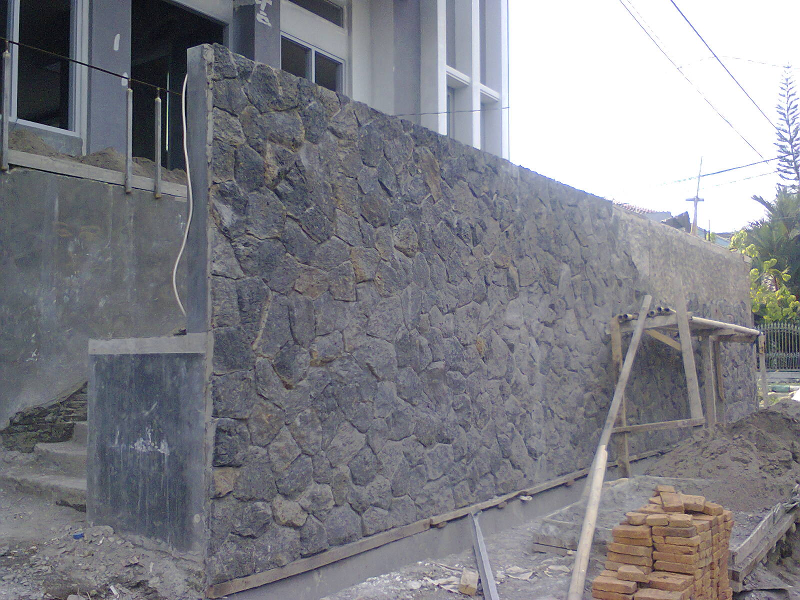 Batu Alam Curi | CV. HANDAYANI STONE