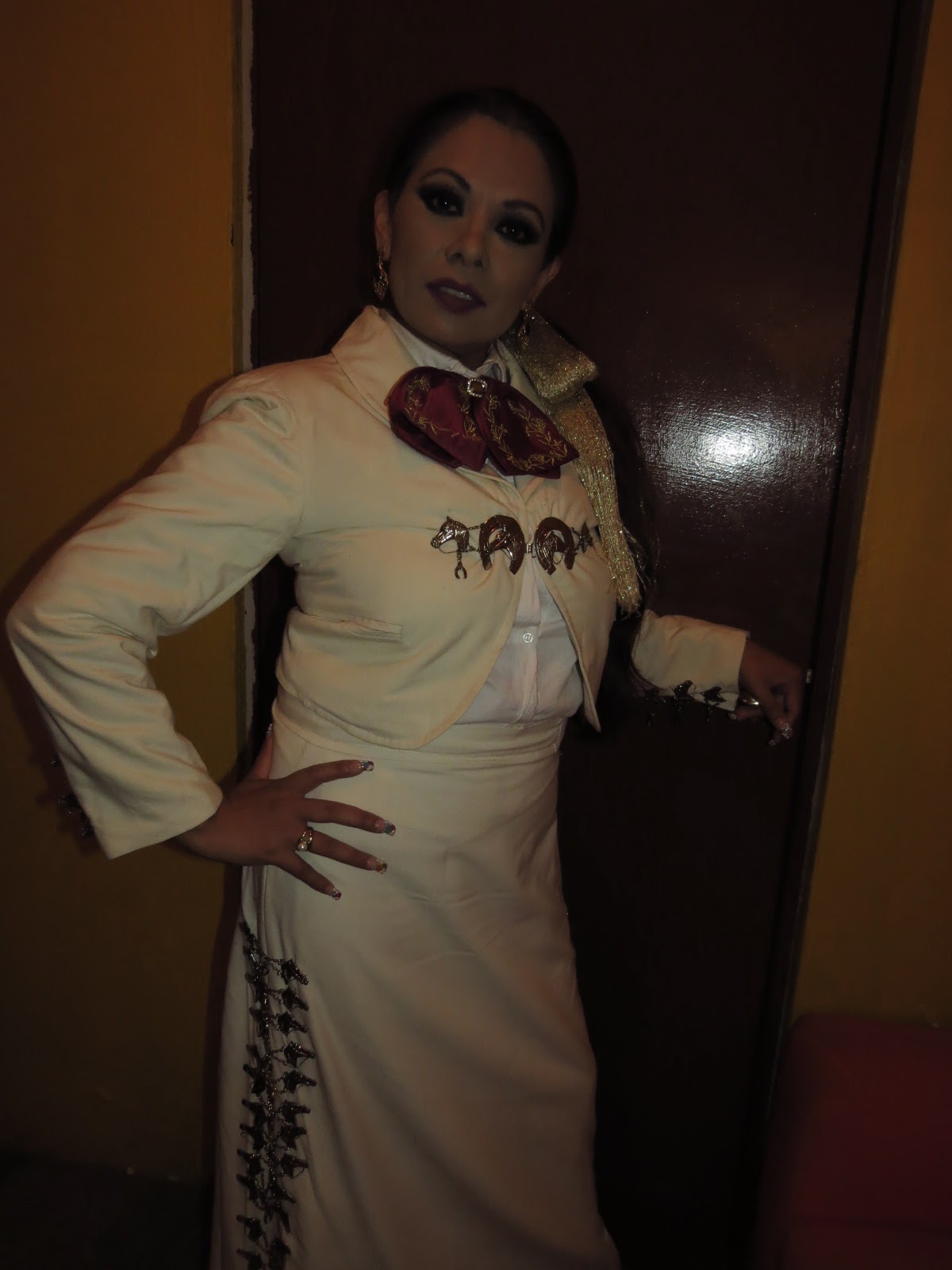 somos el espectador: MARIEL CASTILLO EN EL PORTAZO