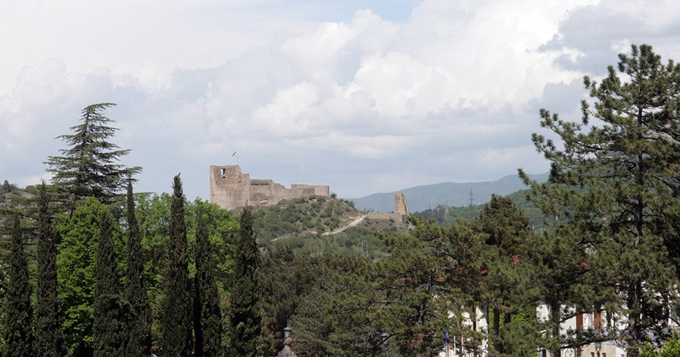 all human communication is miscommunication: Mtskheta-countryside