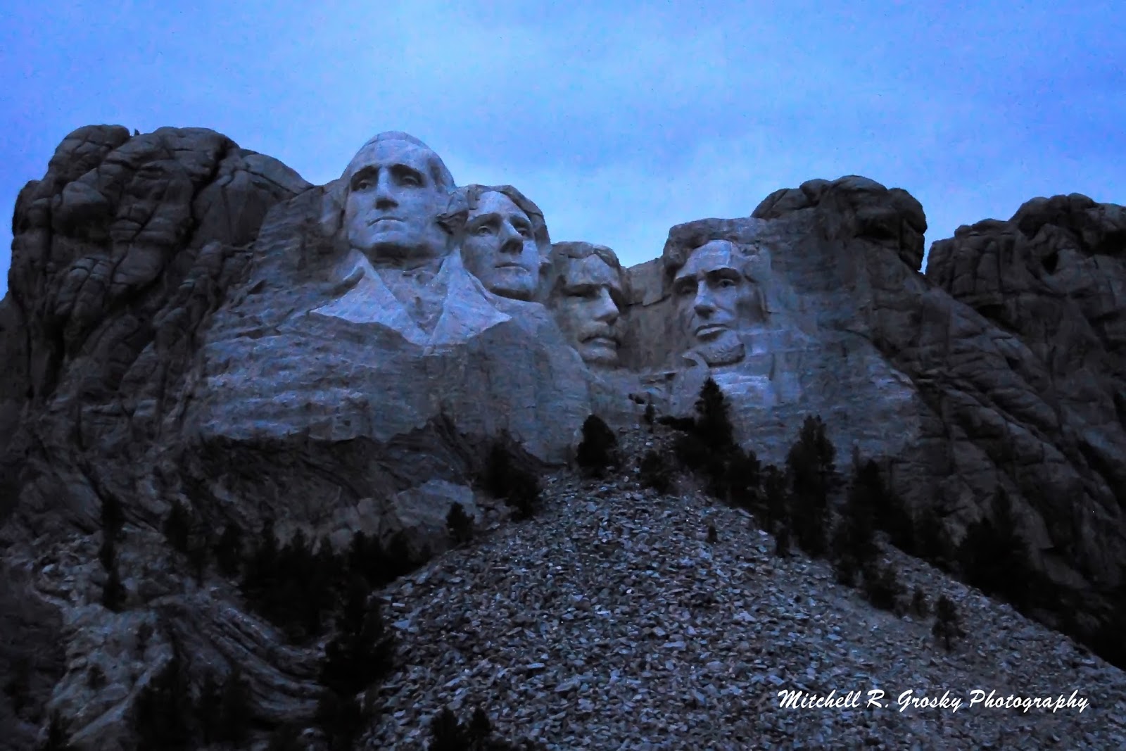 News, Reviews & Views: Mount Rushmore and our Common Inheritance