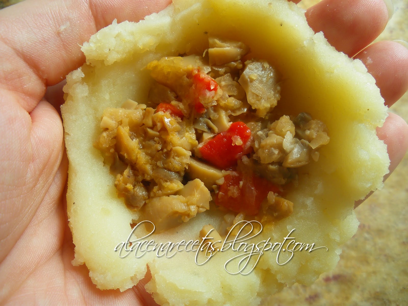 La Alacena: Bombas Mexicanas