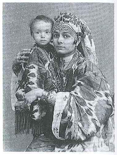 From nomads to settlers: Weaved Clouds of Central Asia