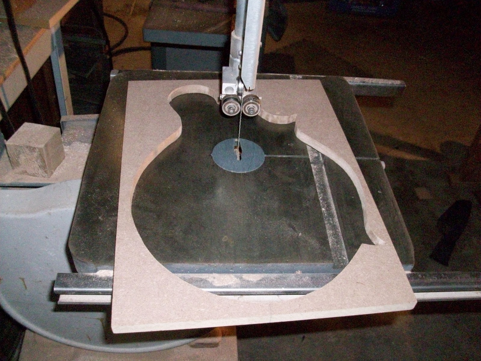 Custom Mandolin: Siminoff Joint Fixture