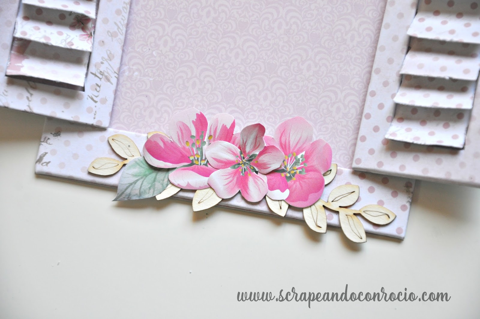 Scrapeando con Rocío: Tutorial scrapbooking marco con forma de ventana ...