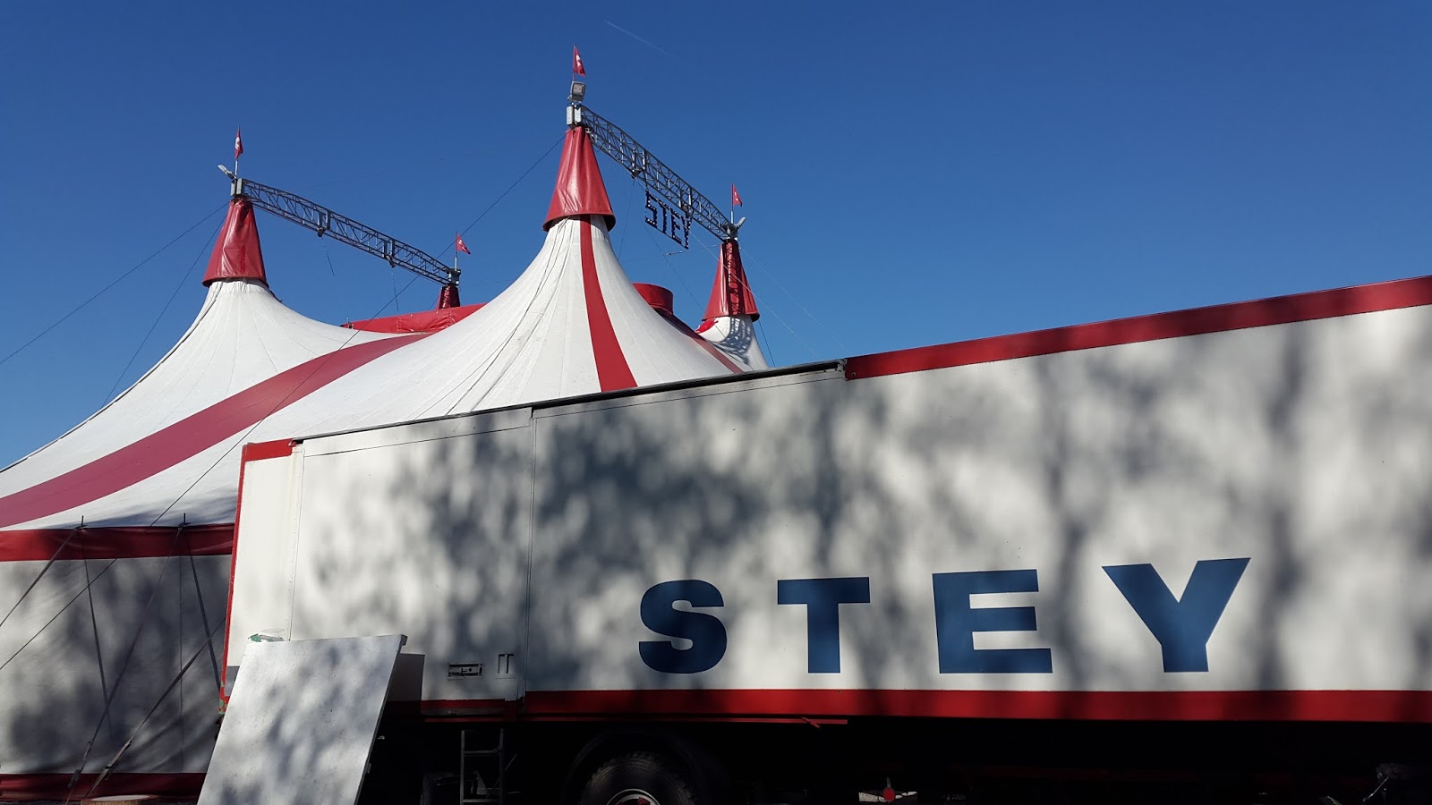 GALLERIE FOTOGRAFICHE: Circus Stey (CH) | SCXS