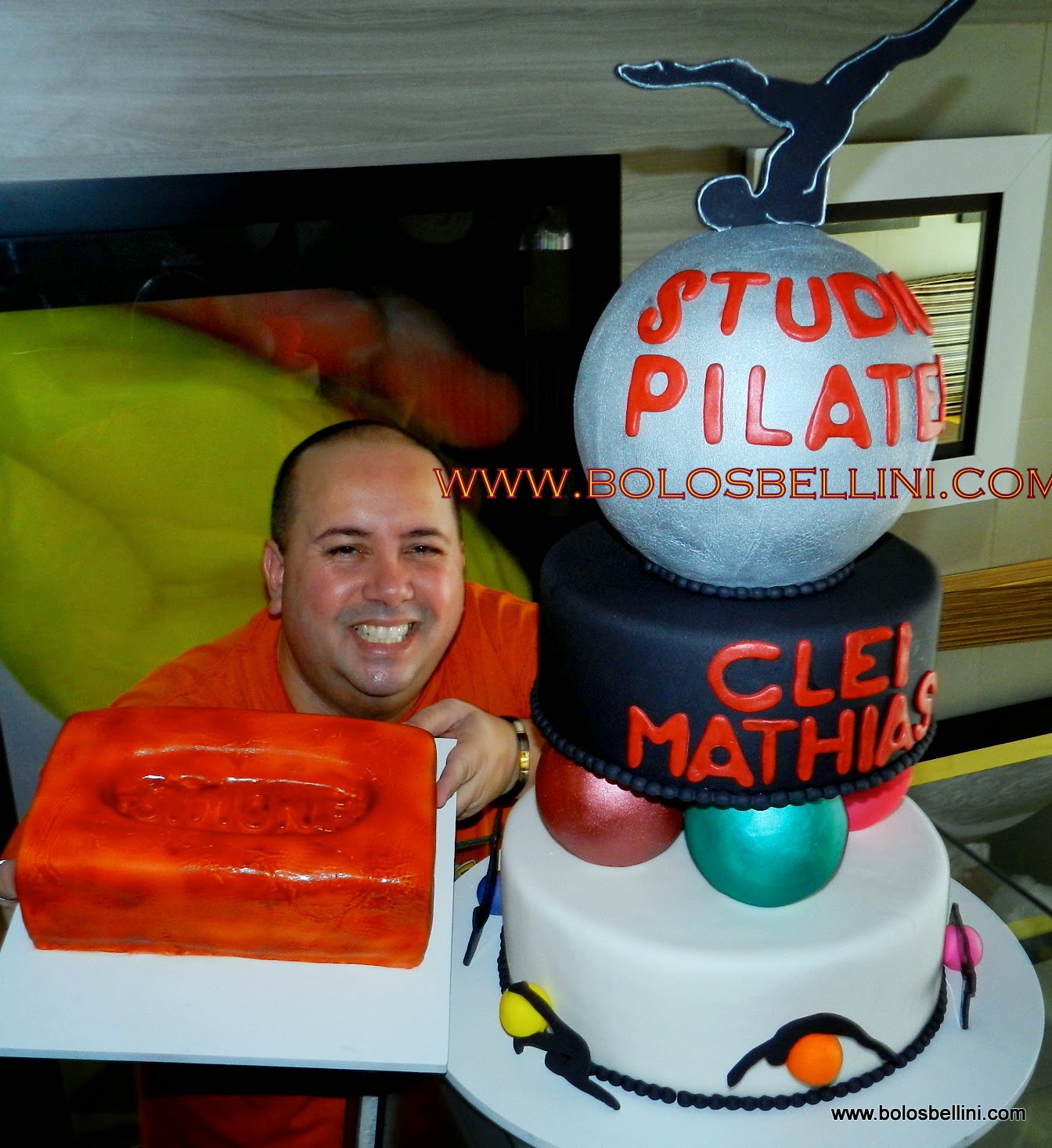 BOLOS BELLINI CAKE DESIGNER : BOLO DE ACADEMIA STUDIO PILATES CLEI MATHIAS