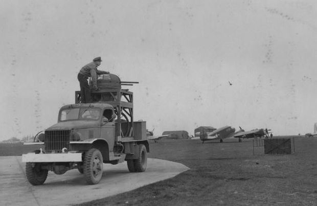 Just A Car Guy: truck mounted turret