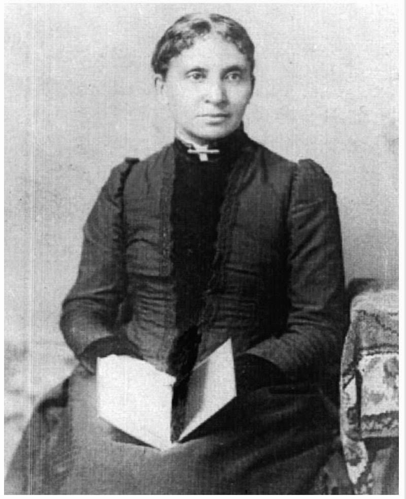 Lady Lucy Duff Gordon | women's fashion trend