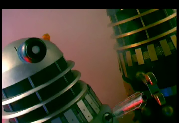 MONDO BIZARRO: Rare Flix: Abducted by the Daleks