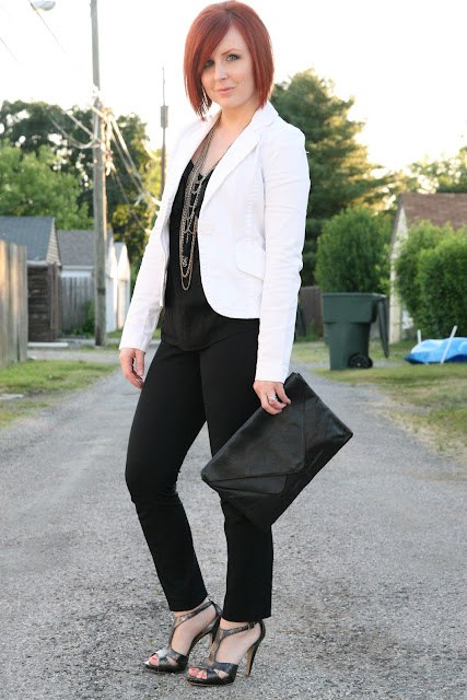 Thrift and Shout: Cute Outfit of the Day: Black and White