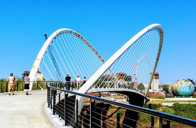 Salem Breakfast on Bikes: The Arches on the Minto Bridge are Huge!