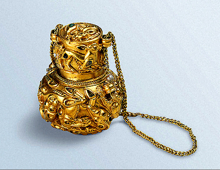 Realms Of Gold The Novel: May 2013