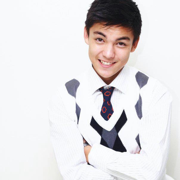 Man Central: Alexander Diaz: In Casual Wear