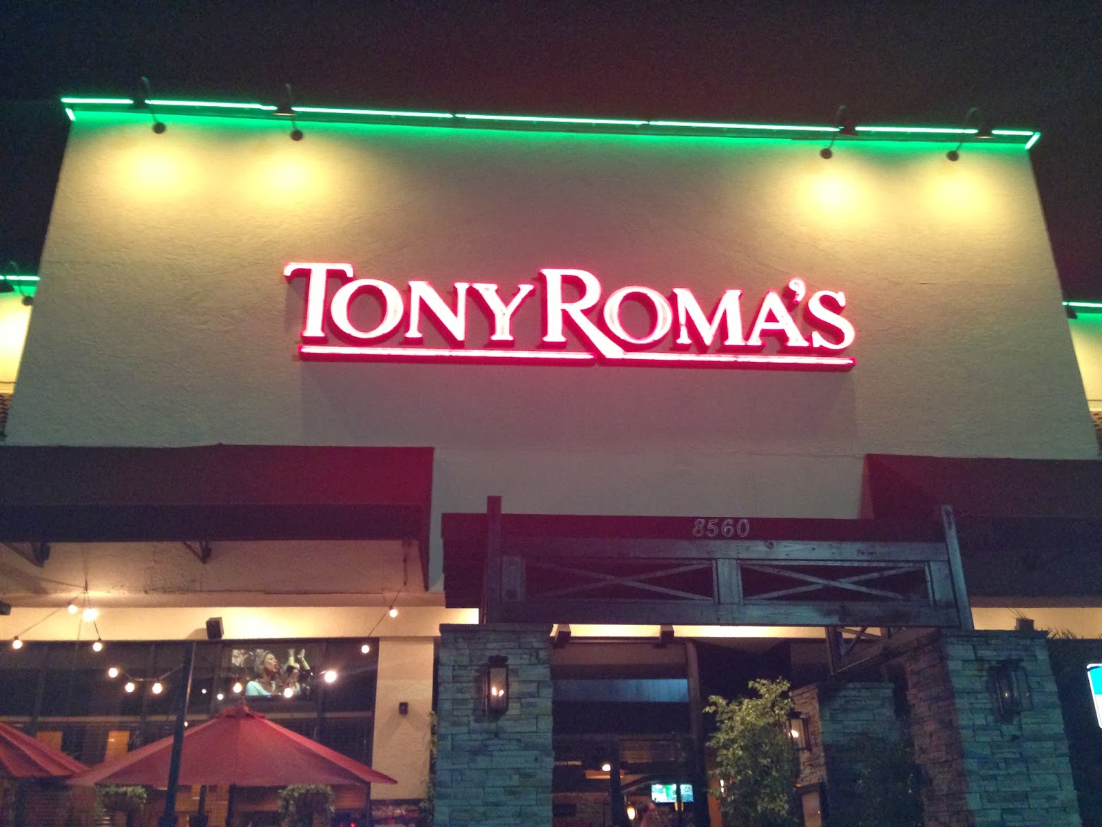 Once Upon a Run: Orlando Yelp Event- Tony Roma's