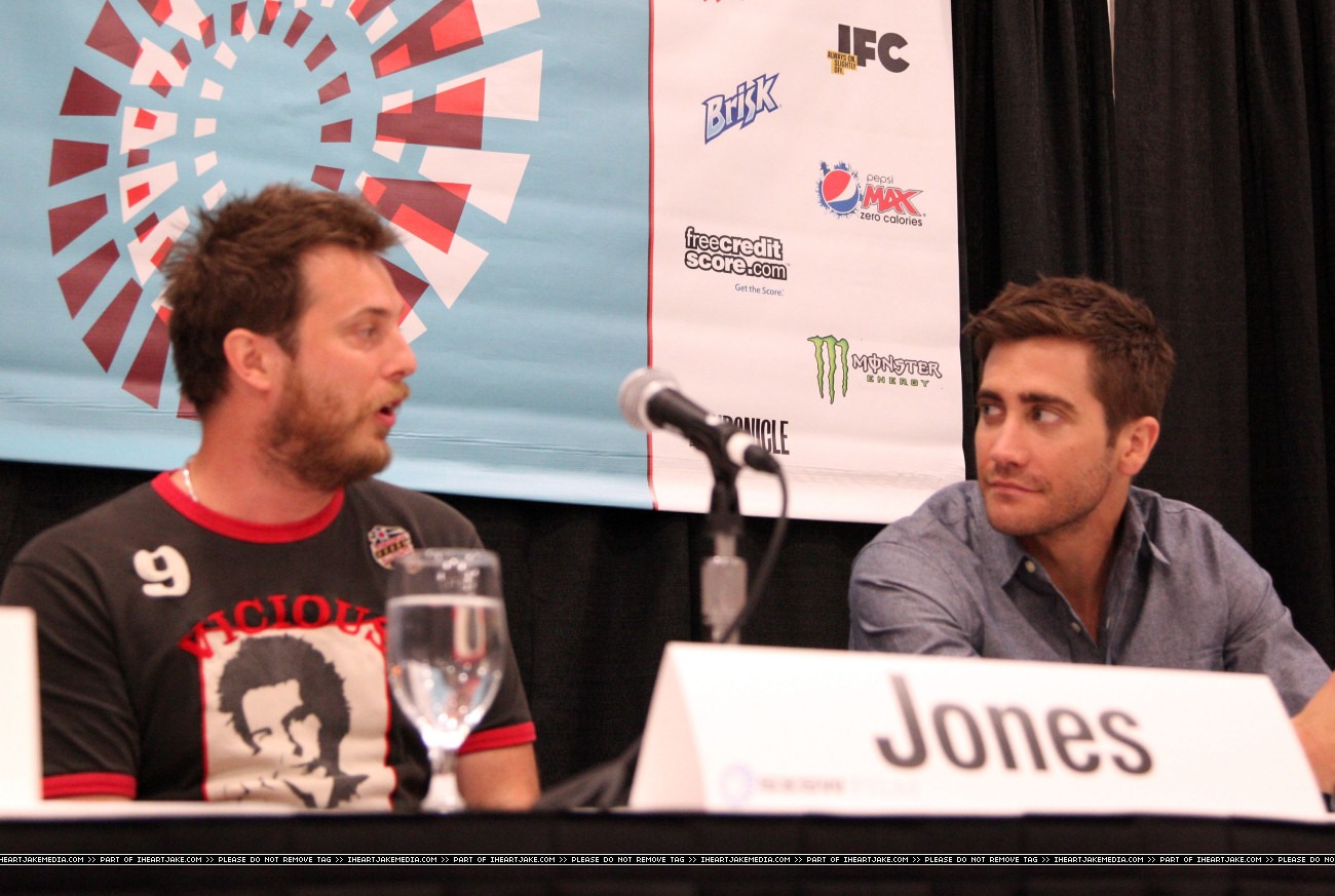 WEIRDLAND: Duncan Jones and Jake Gyllenhaal attending 'Source Code ...