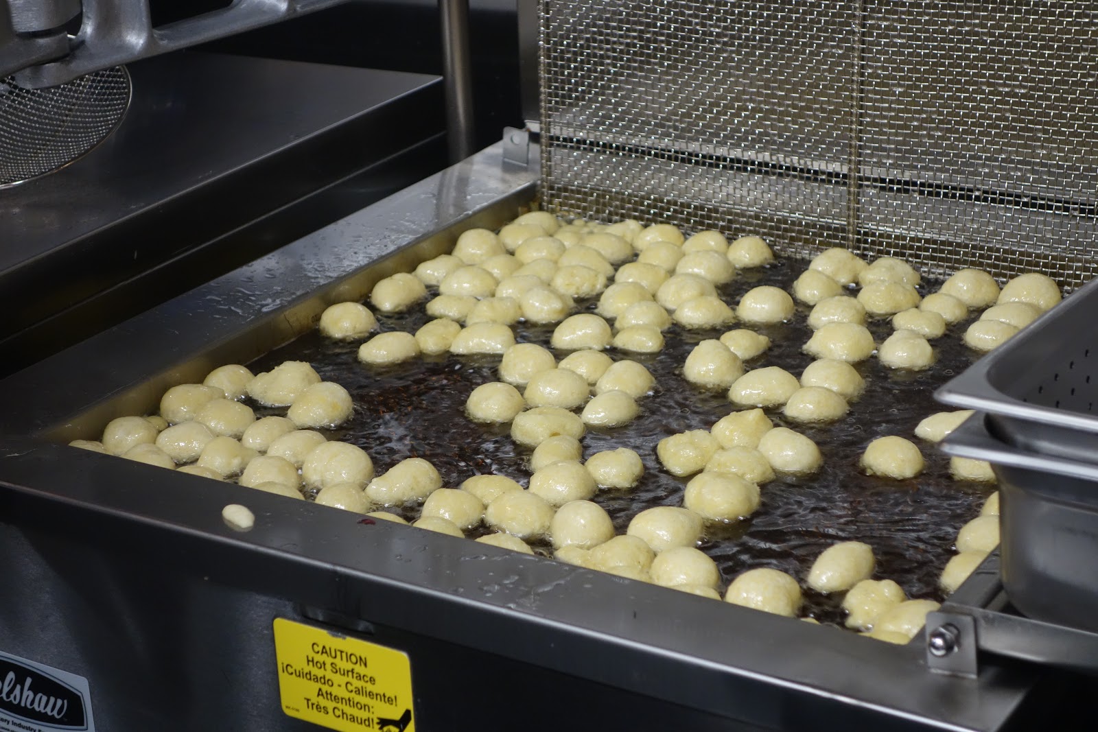 The Passionate Foodie: Gre.co: Gyros & Loukoumades For The Win