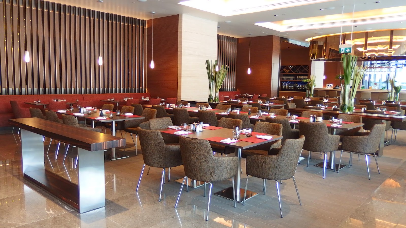 SuMMeR LoVes To Eat! Singapore Food Blog: Lunch Buffet at Escape ...