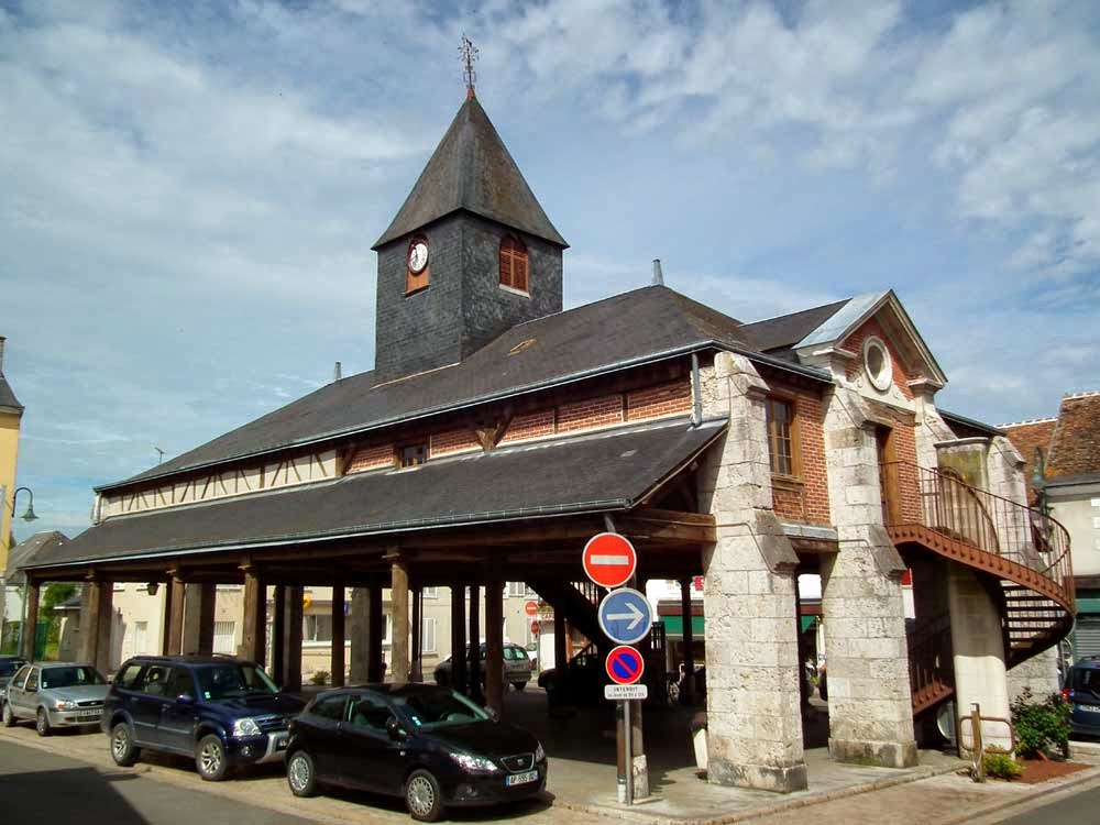 Days on the Claise: Buildings in Bracieux