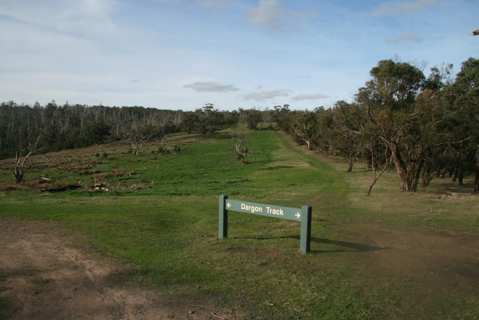 TRACKS, TRAILS AND COASTS NEAR MELBOURNE : North East Extension of the ...