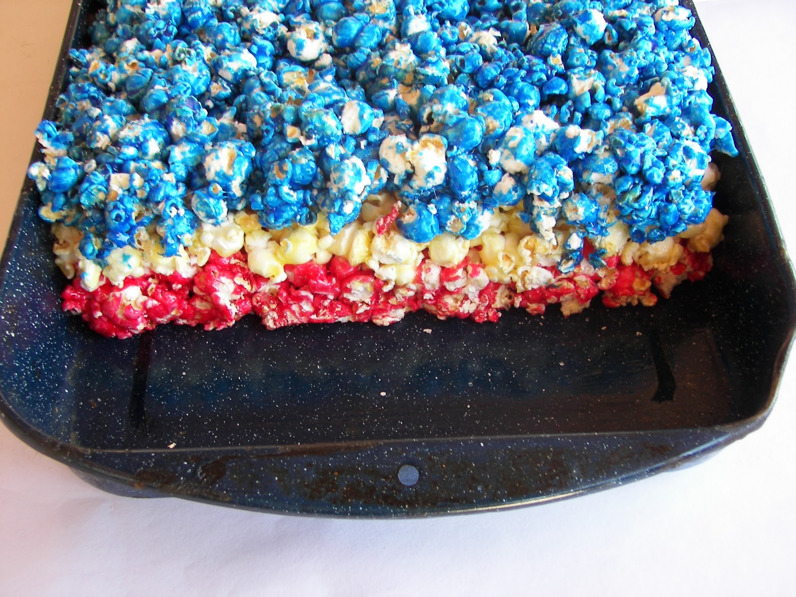 Red Couch Recipes: Patriotic Popcorn Bars