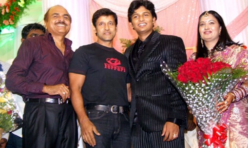 Amazing Gallery- Uniqueness Is Here: Actor Jeeva – Family and Marriage ...