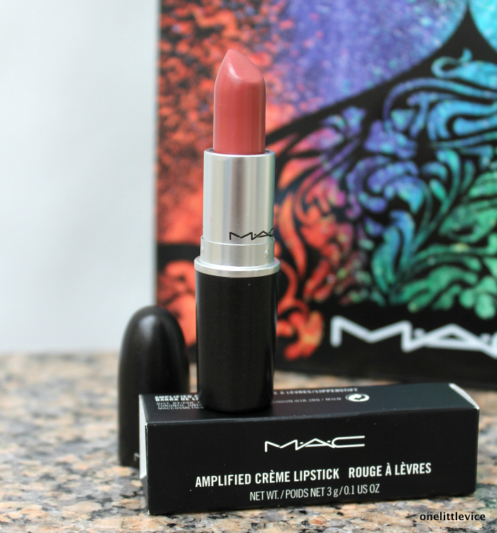 Mac Cosmo Lipstick Review | One Little Vice