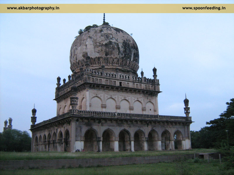 Brief History of Qutb Shahi Tombs(Seven Tombs) - Qutub Shahi Dynasty ...