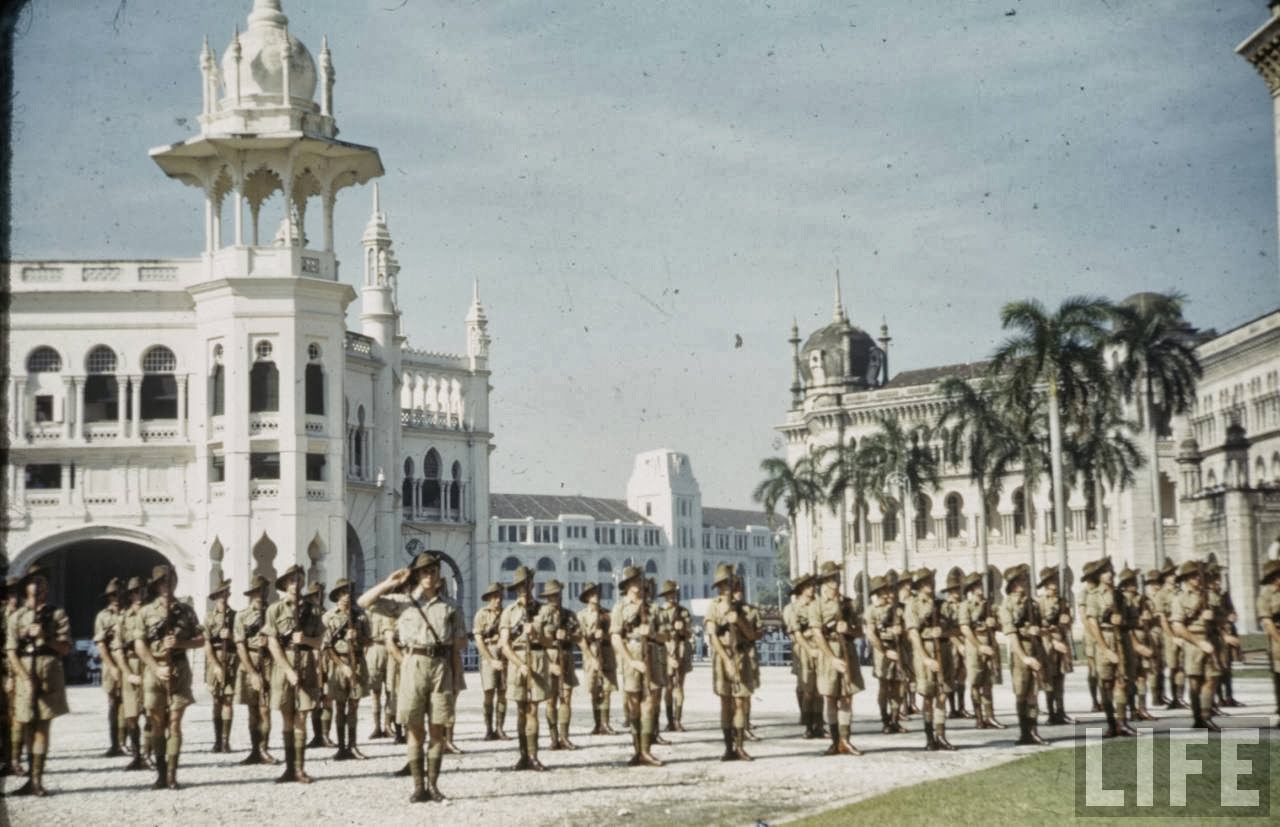 Colour Photos of Singapore Military in 1941 ~ vintage everyday