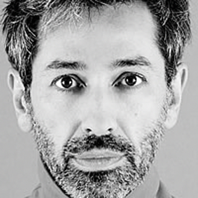 Manuel Colombero Dei-Cas: Cátedra Tendencia y Cominicación